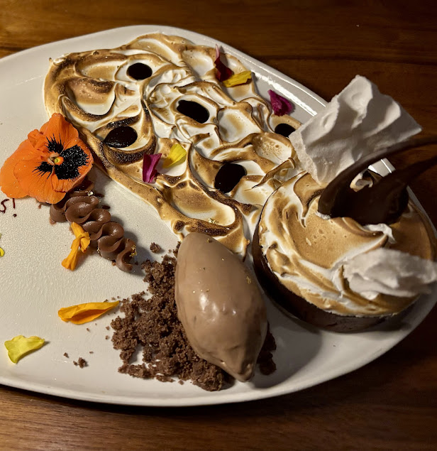 Casa Madera Menu Toronto | Browse Full Menu, Price & Hours (2024)